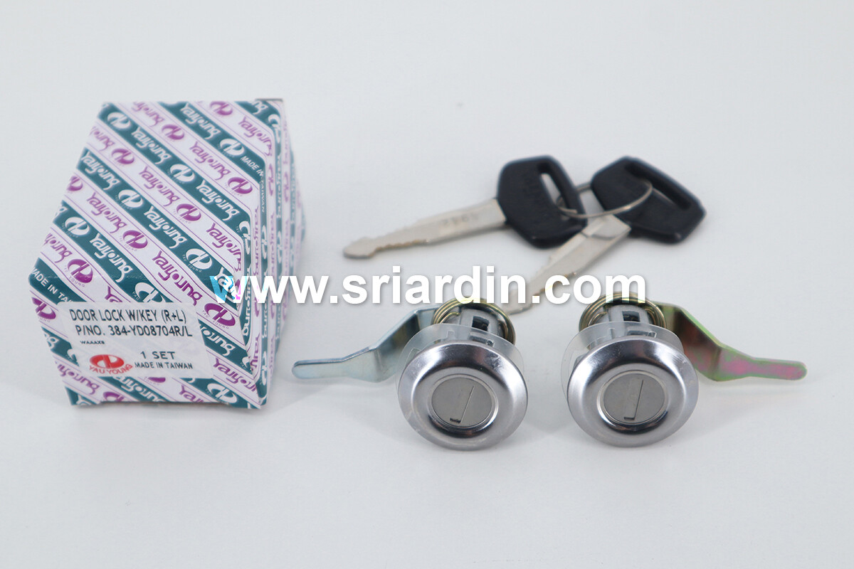 Daihatsu Delta DV57 / Toyota DYNA YH80 LY100 Door Lock with Key | Lazada