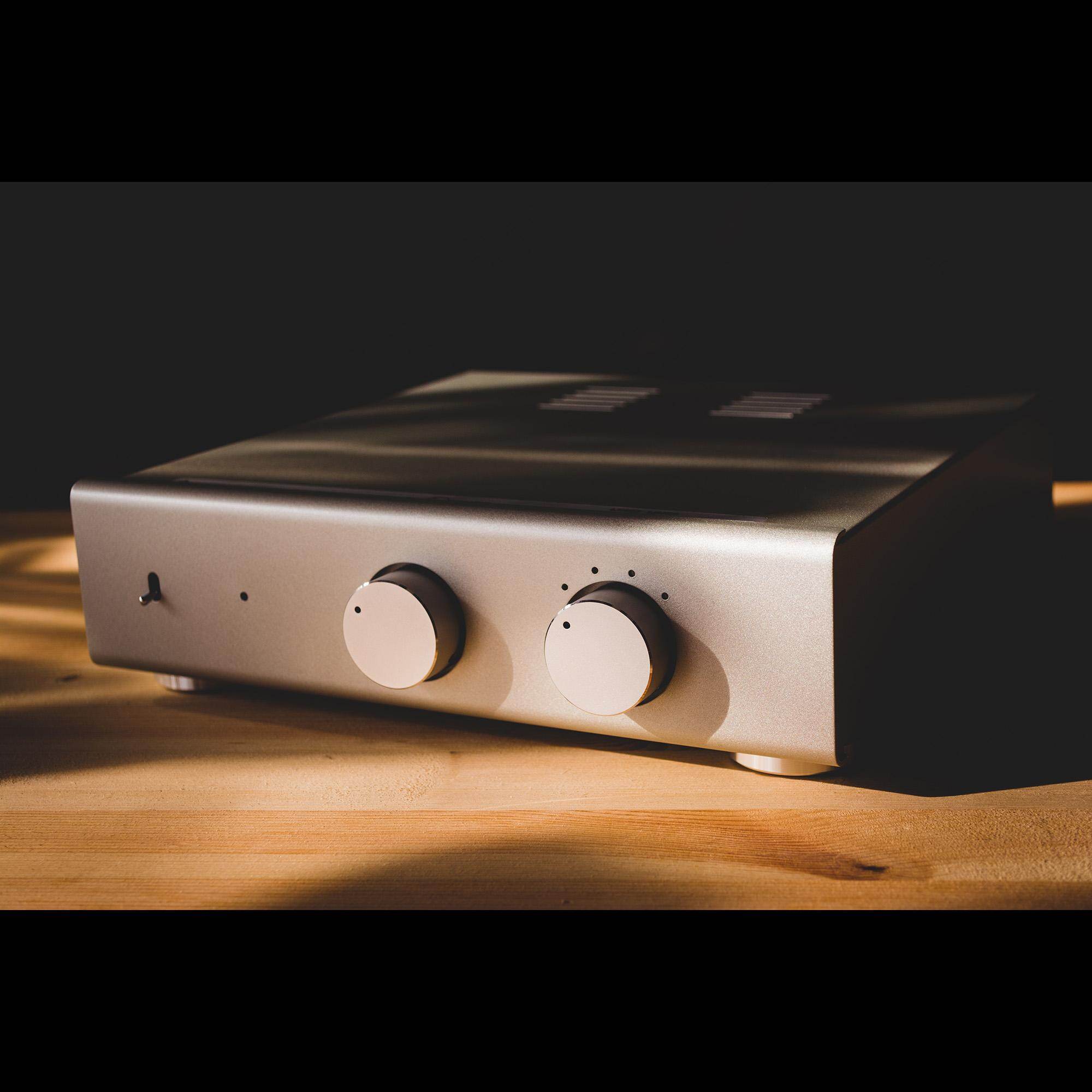 Elekit TU-8500 Tube Pre-Amp with RIAA MM/MC Phono Stage [KIT] 230Vac ...