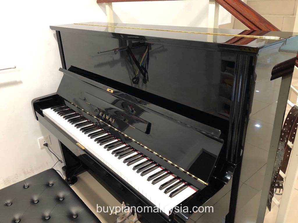 KAWAI BL51 Upright Piano