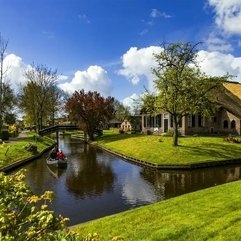 Shop online with 5G Intelligence now! Visit 5G Intelligence on Lazada.