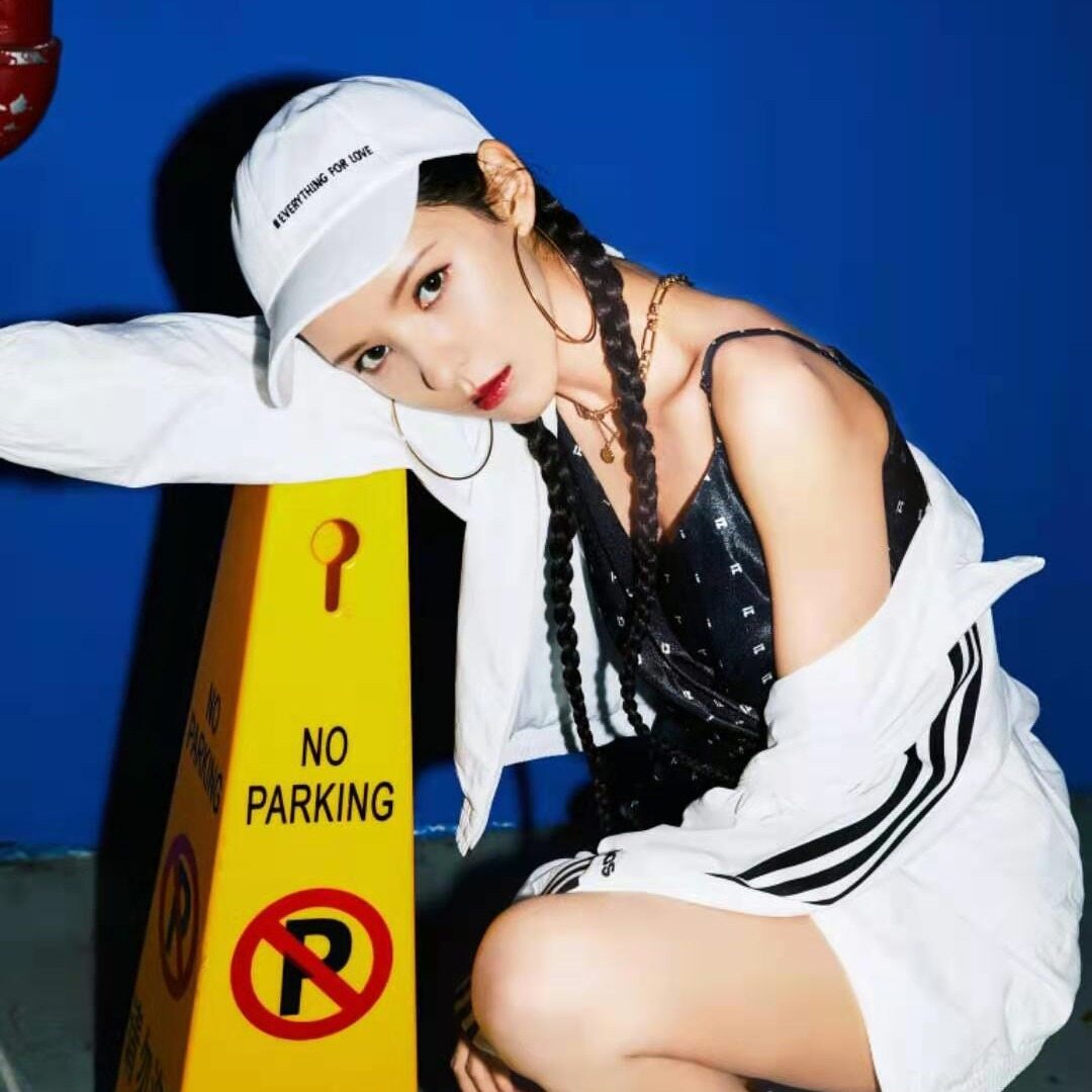 Shop online with Wei Shiya now! Visit Wei Shiya on Lazada.